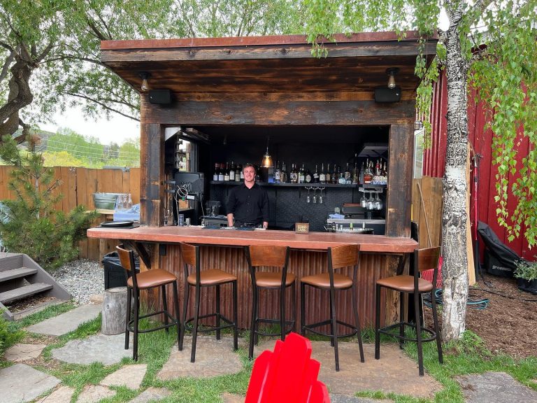 35 Outdoor Patio Bar Ideas 2025: Stunning Backyard Setups for the ...