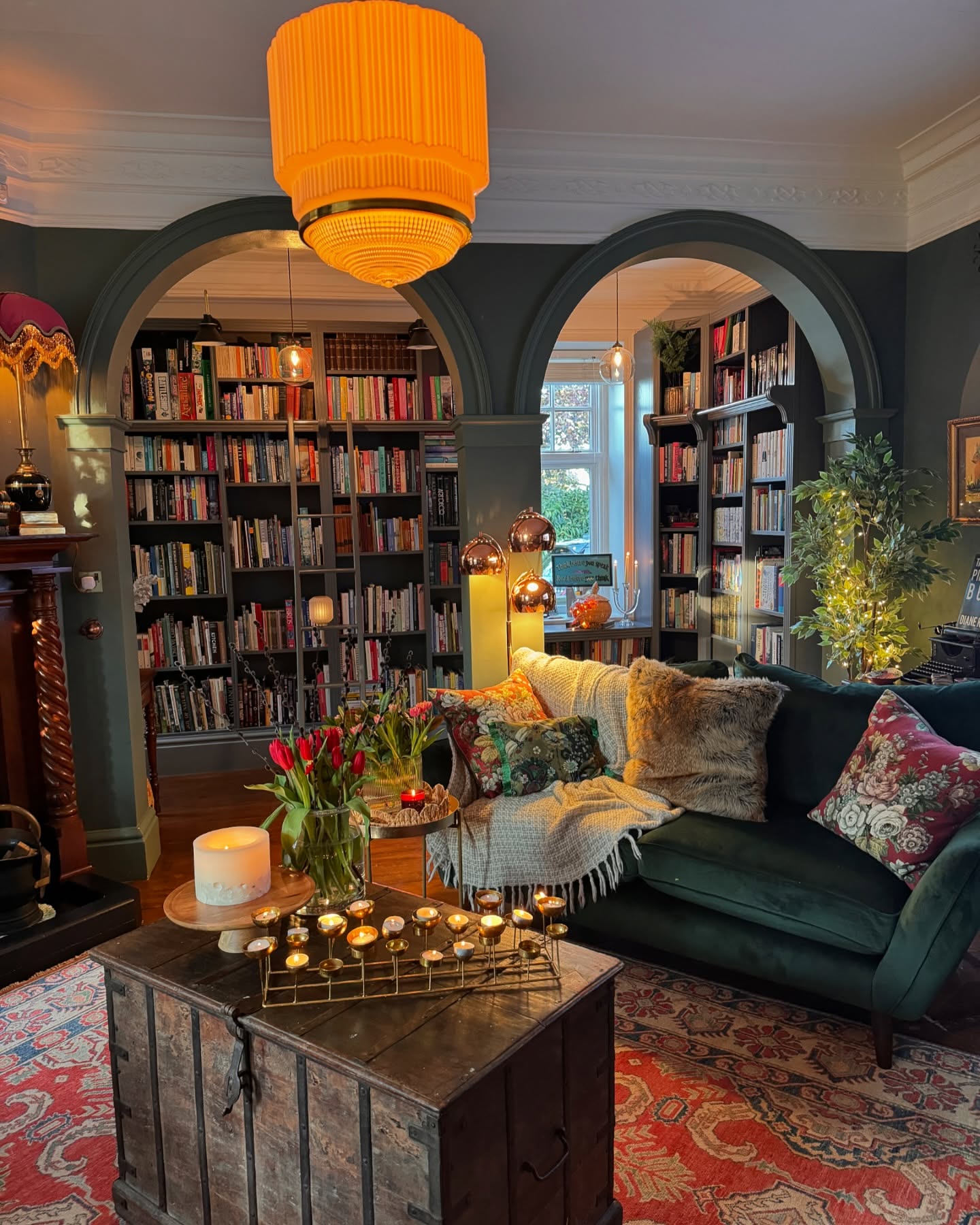 25 Living Room Colors 2025: Trendy Combinations and Stunning Palette ...