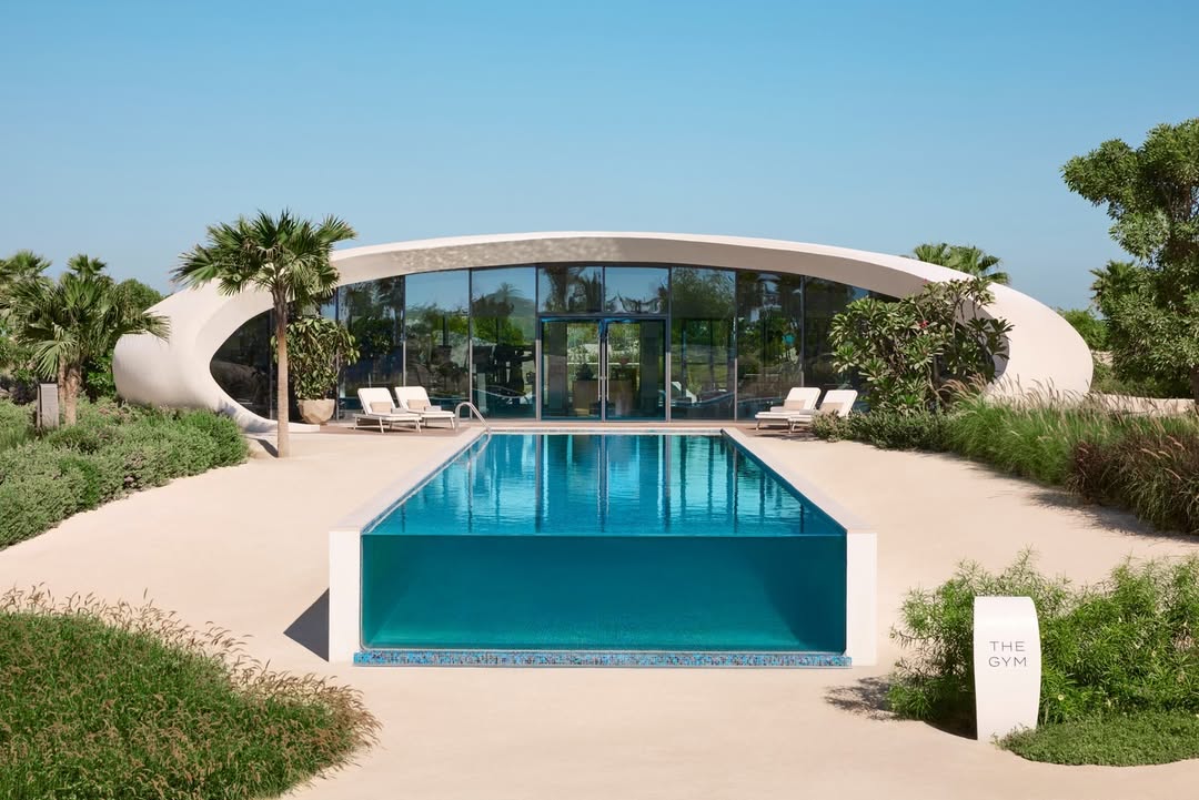 25 Outdoor Pool Designs 2025: Modern, Luxury and Minimalist Ideas for a ...