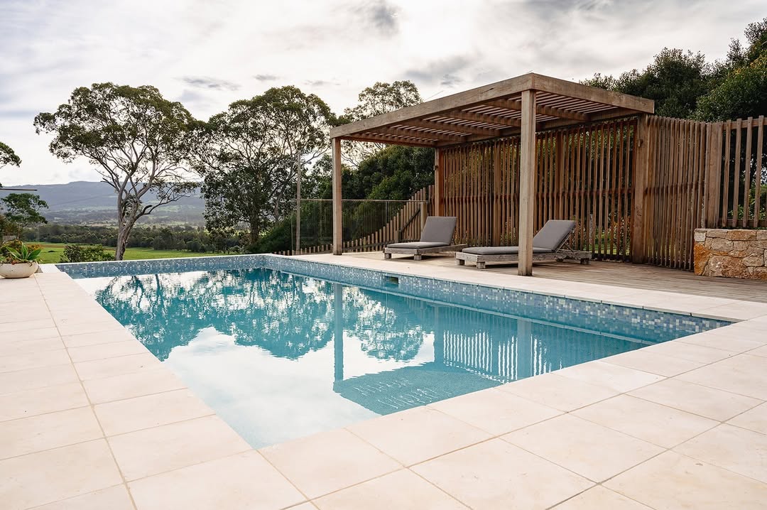 30 Outdoor Pool Area Ideas 2025: Stunning Designs for Every Budget and ...