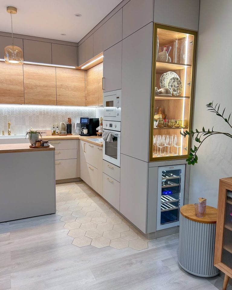 25 Best 2025 Kitchen Trends: Colors, Cabinets & Interior Design Ideas ...