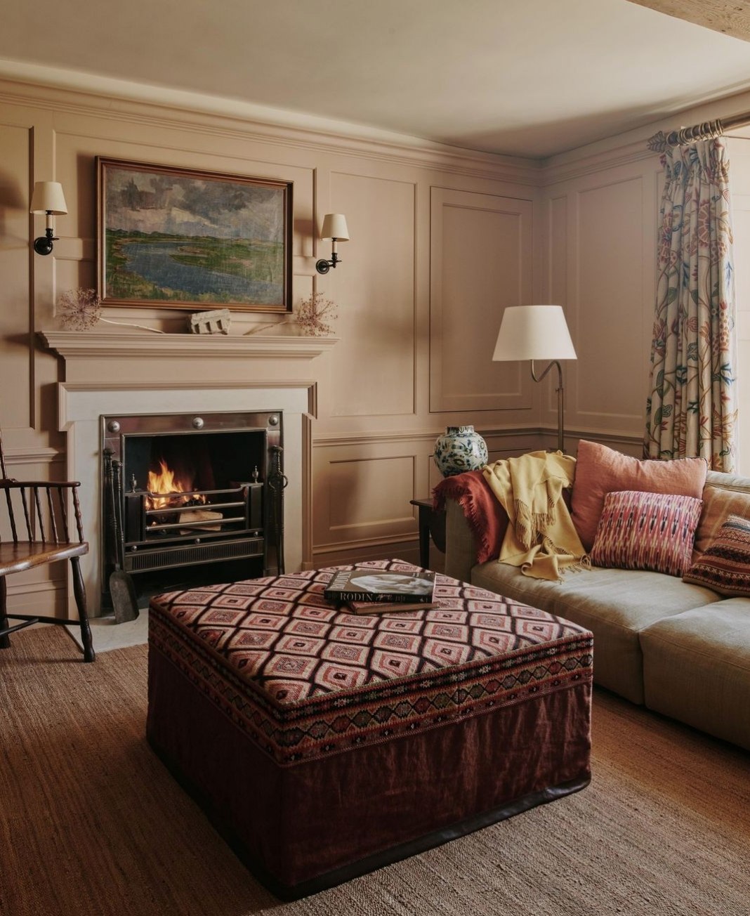 34 Unconventional Living Room Concepts That Redefine Interior Design ...