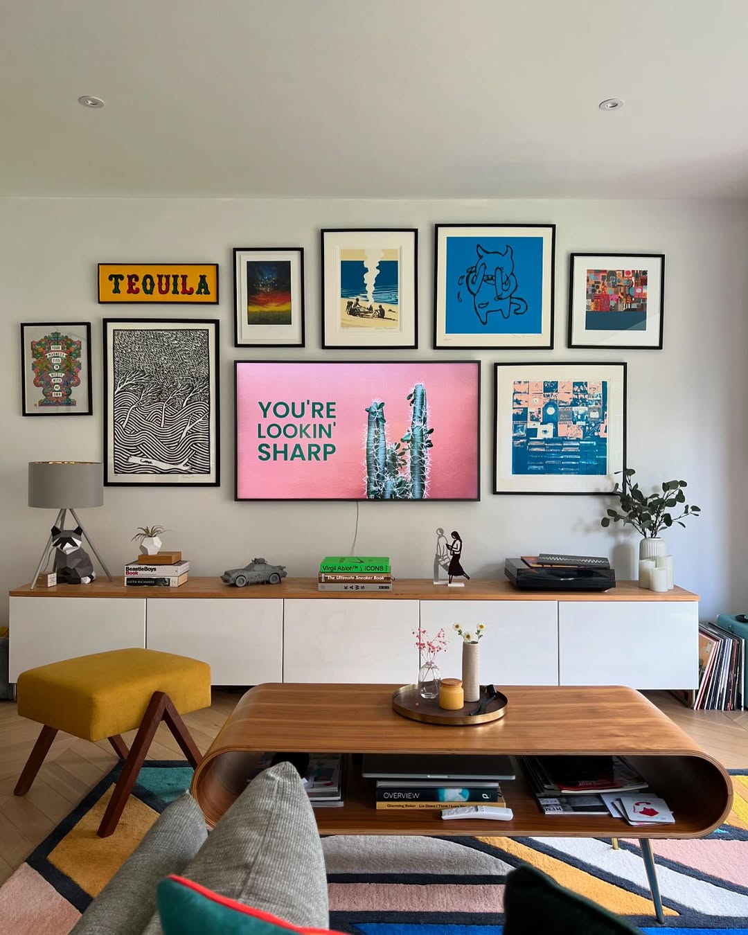 34 Unconventional Living Room Concepts That Redefine Interior Design ...