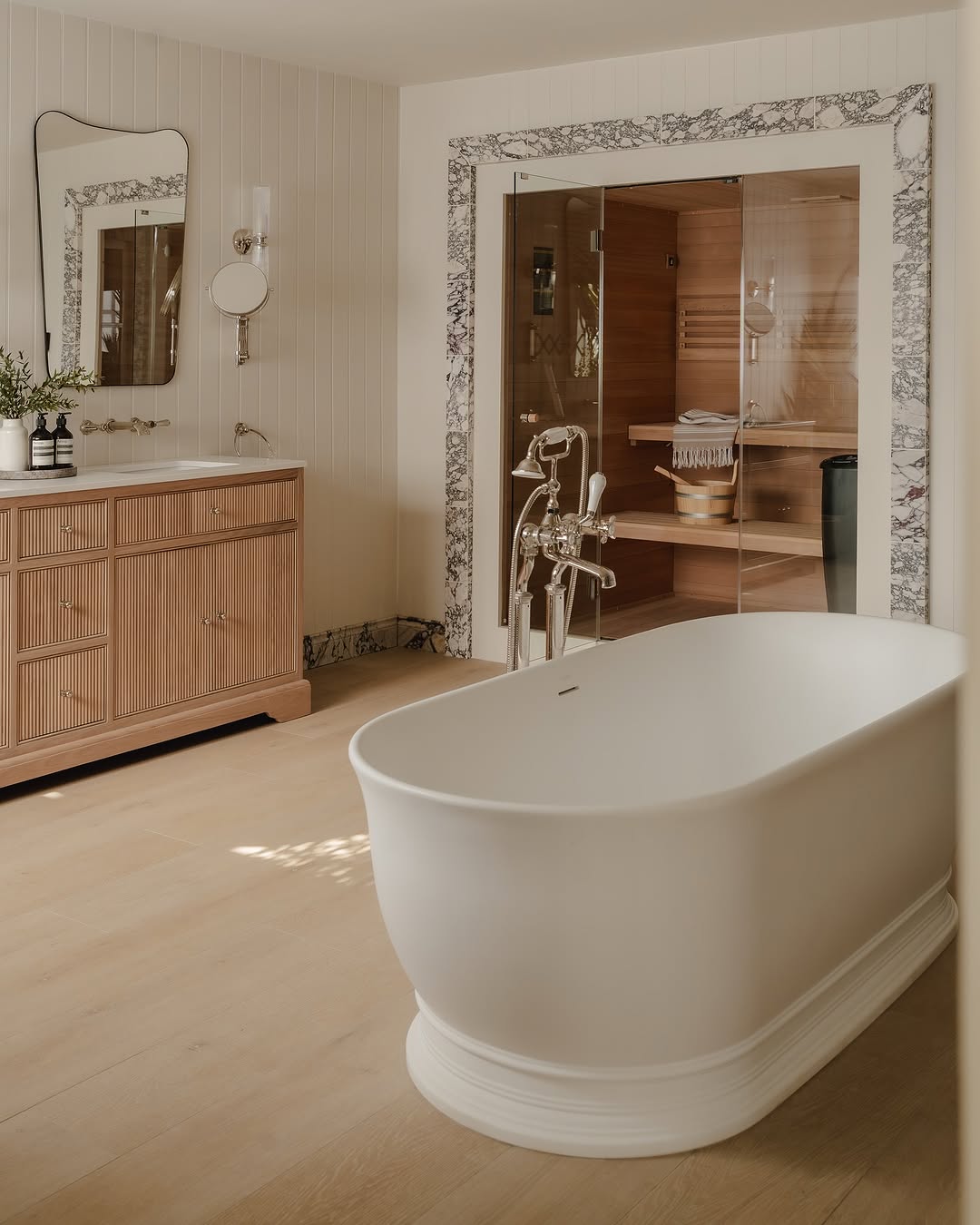 25 Master Bathrooms Luxury 2025: Stunning Designs for a Modern, Elegant ...