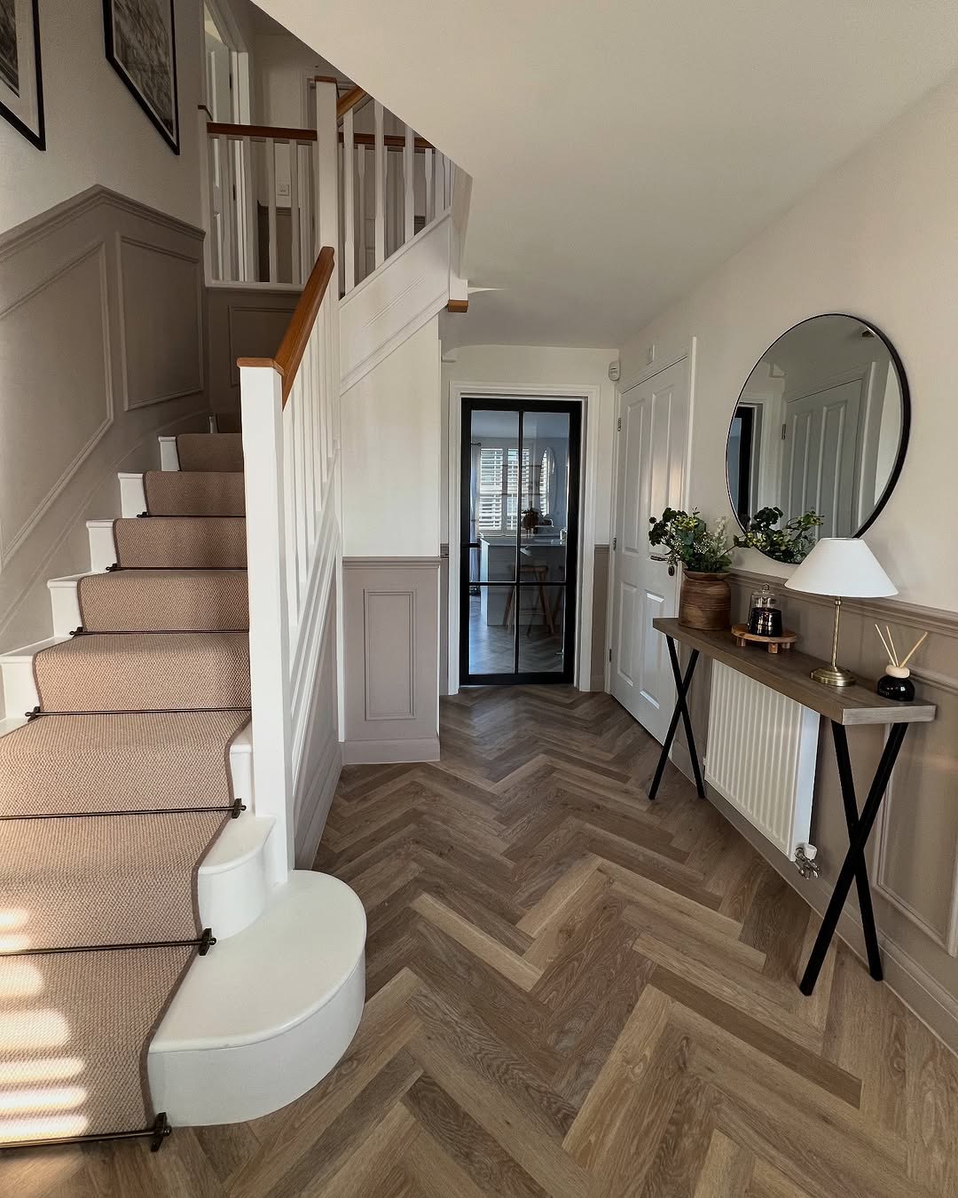 29 Hallway Ideas to Transform Your Entryway – Stylish & Functional ...