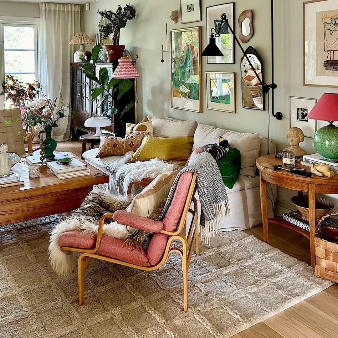 34 Unconventional Living Room Concepts That Redefine Interior Design ...