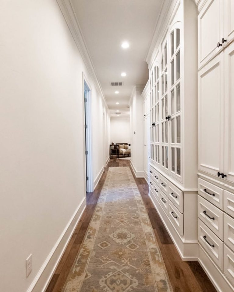 25 Long Hallway Decorating Ideas 2025 That Transform Blank Spaces into ...