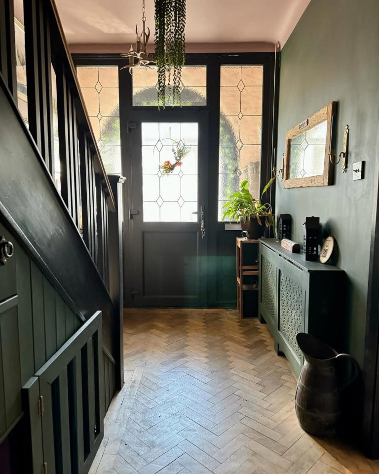 30 Dark Hallway Ideas 2025 That Will Instantly Elevate Your Home’s ...