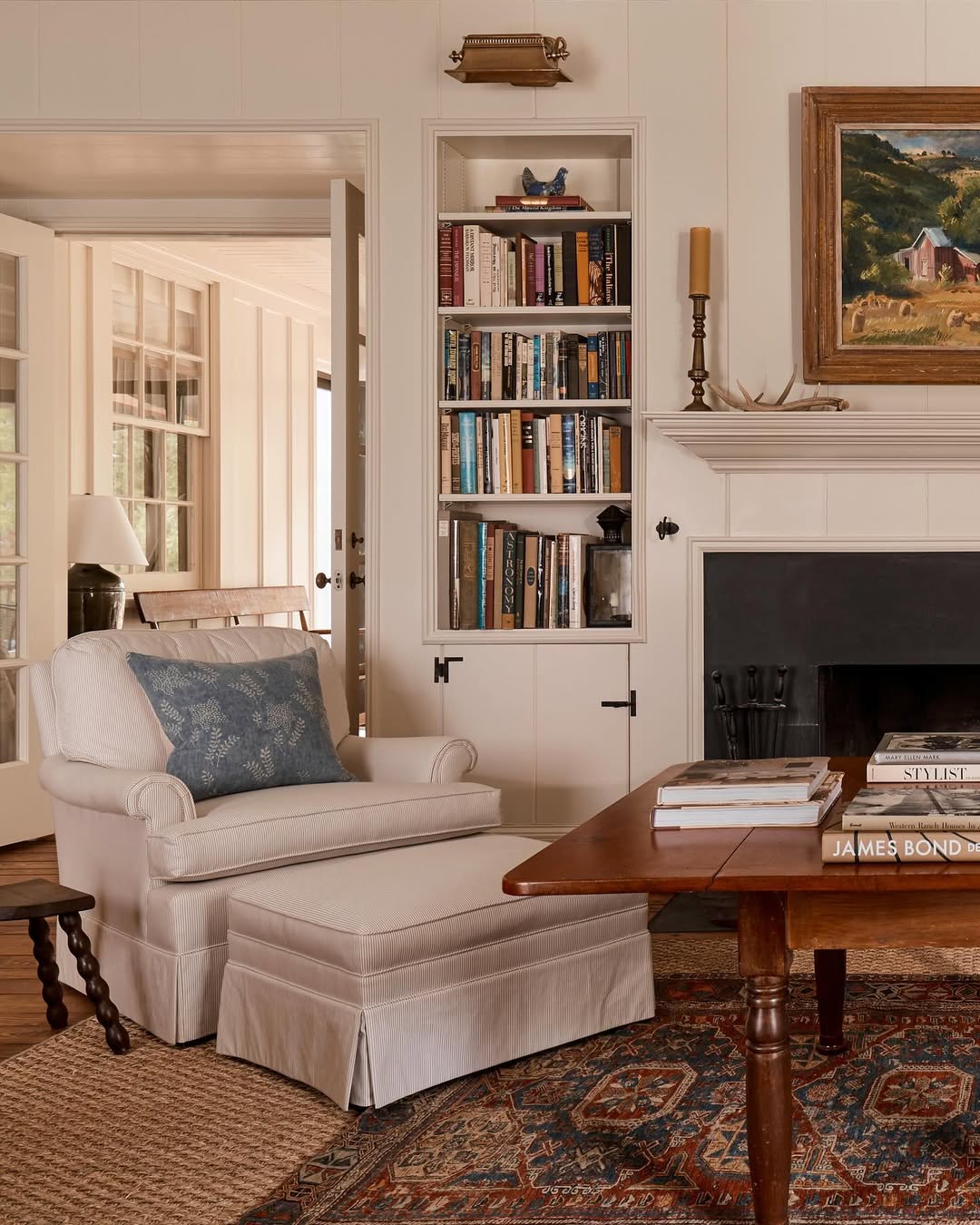 34 Unconventional Living Room Concepts That Redefine Interior Design ...