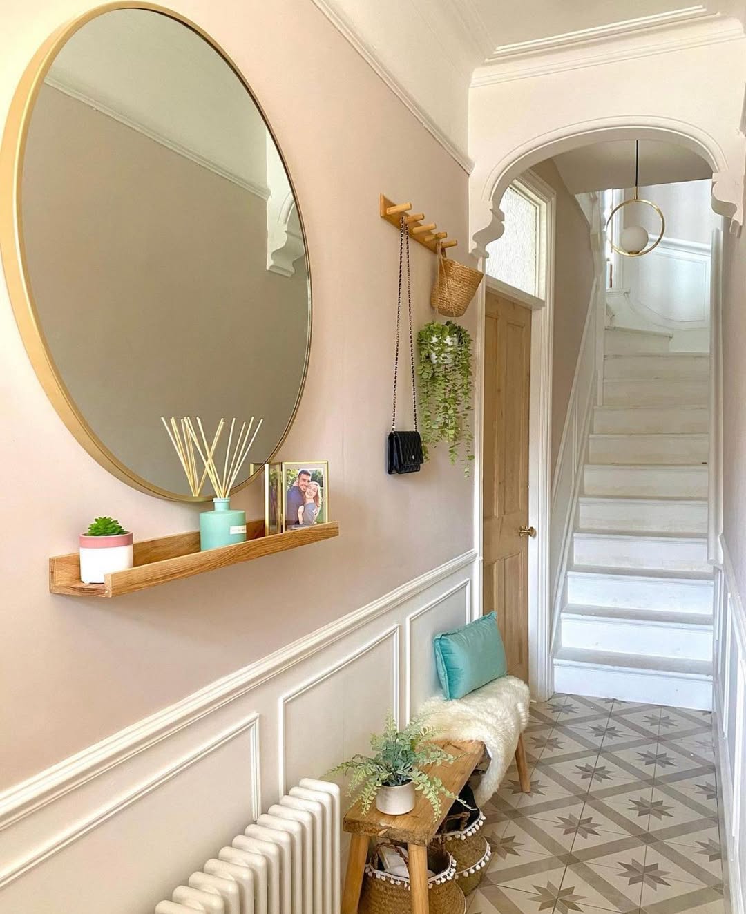 29 Narrow Hallway Ideas 2025: Stylish and Space-Saving Designs to ...