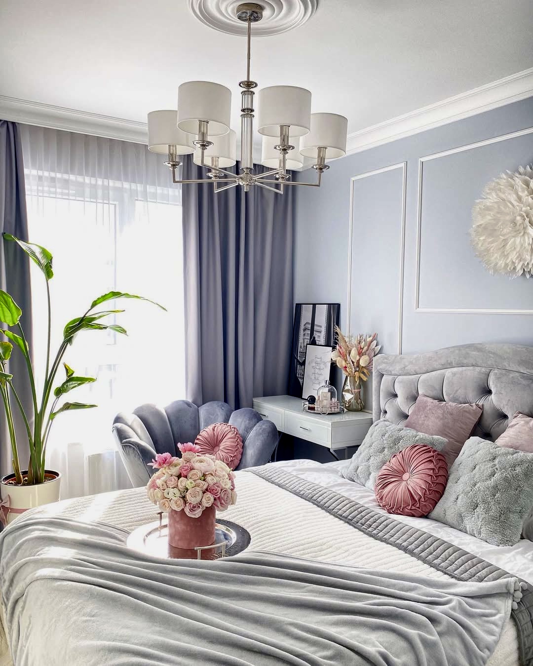 35 Gray Bedroom Ideas 2025 That Blend Cozy Vibes, Modern Aesthetic, and ...