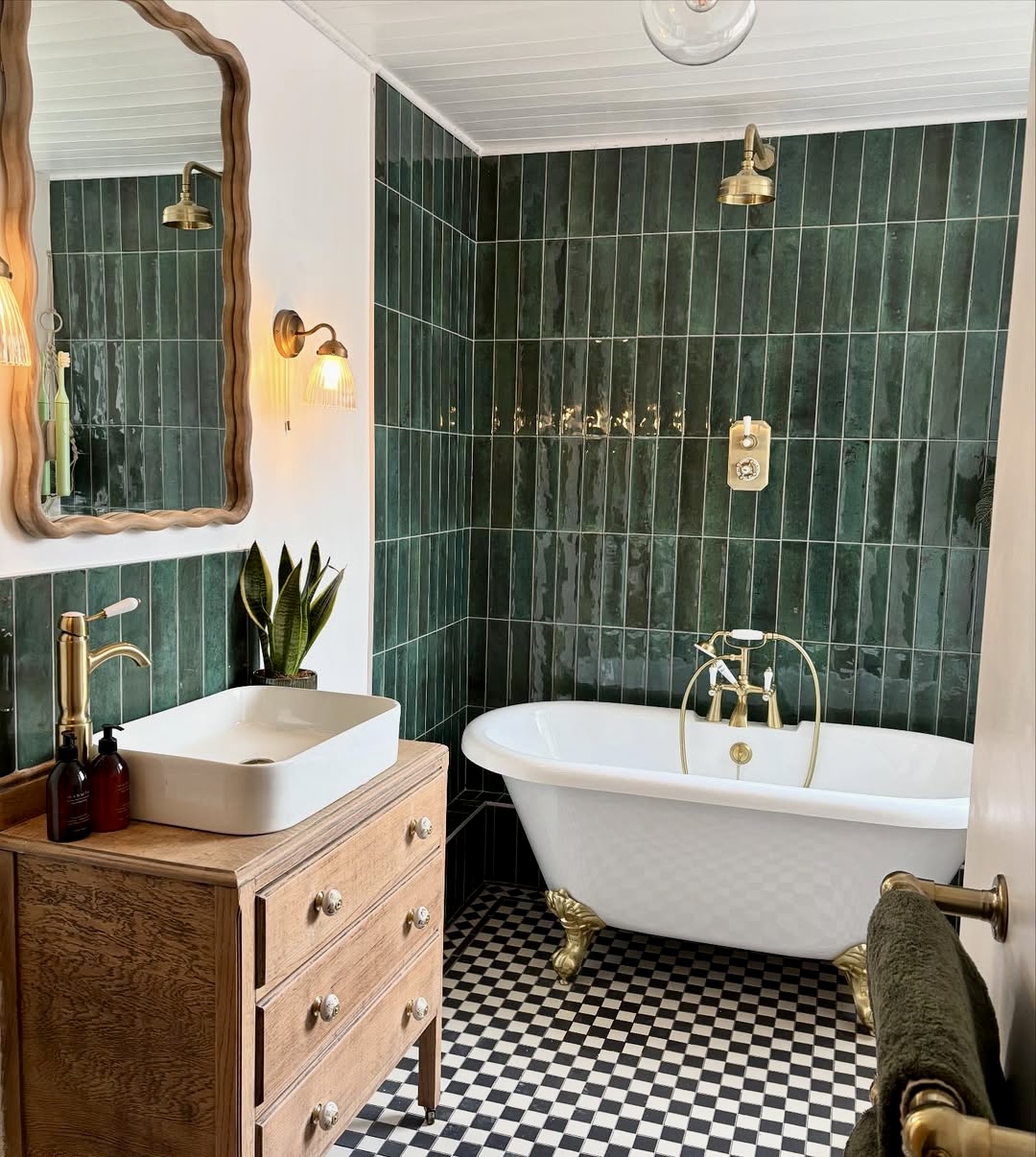 30 Bathroom Renovation Ideas 2025 That Will Instantly Upgrade Your ...