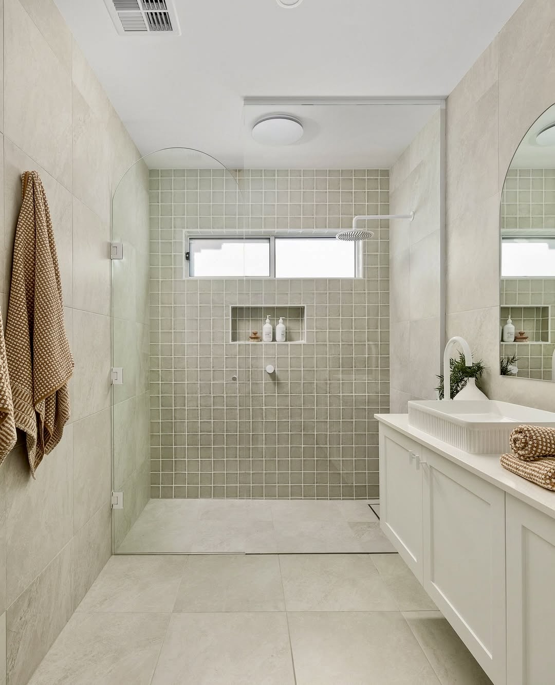 30 Walk In Shower No Door 2025 Ideas That Redefine Modern Bathroom ...