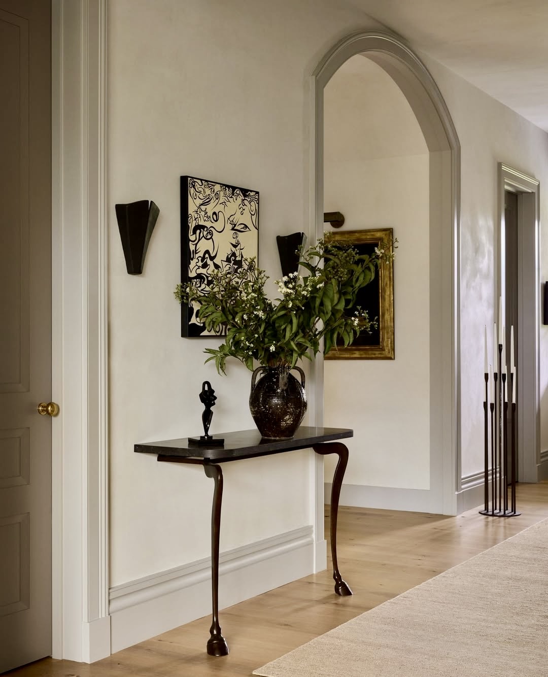 25 Modern Entryway Ideas for 2025 That Will Instantly Elevate Your Home ...