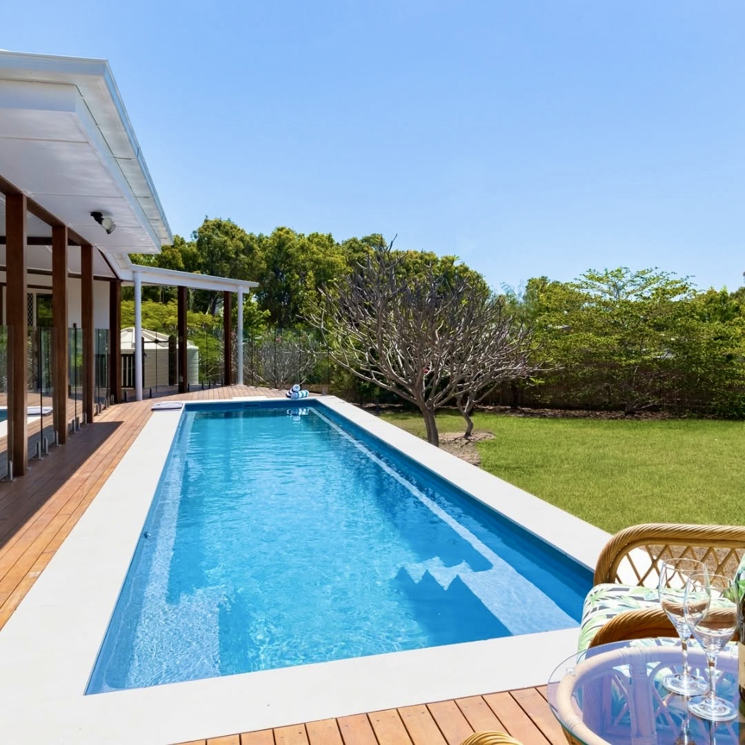30 Pool Designs 2025 That Will Instantly Elevate Your Backyard Into a ...