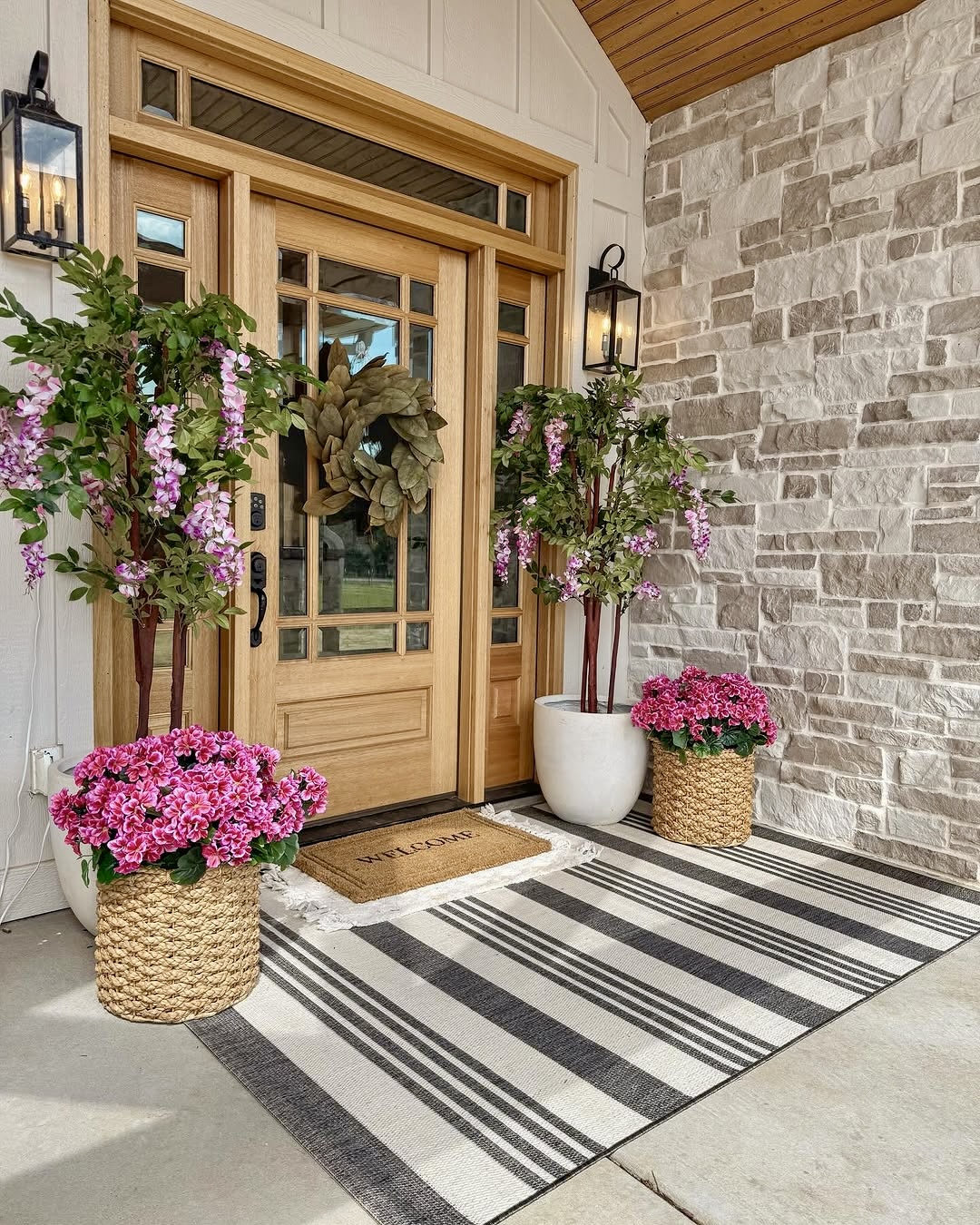 25 Front Porch Decorating Ideas 2025 That Will Instantly Boost Your ...