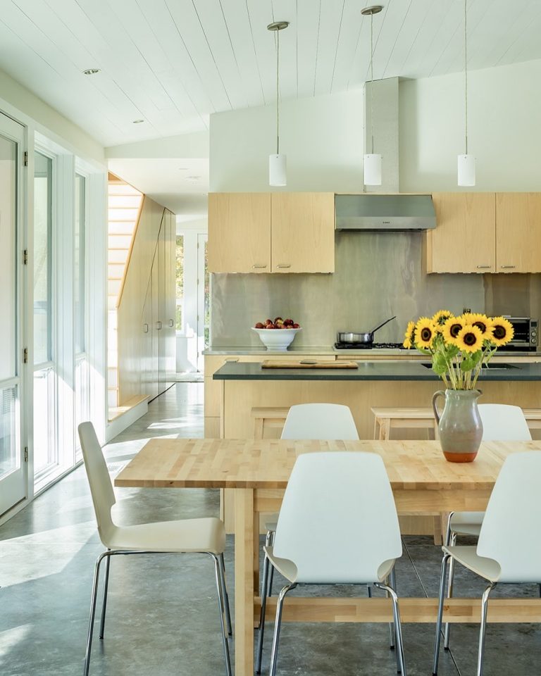 30 Concrete Floors in House 2025 That Prove Cement Is the Chicest Trend ...