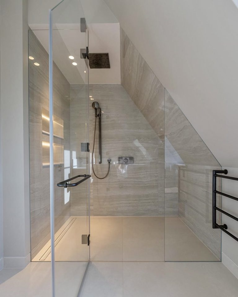 35 Walk In Shower Ideas That Will Transform Your Bathroom Into a Spa ...