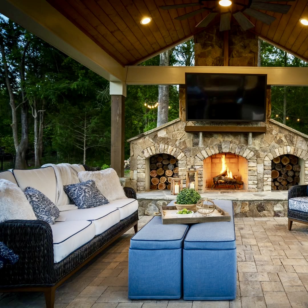 25 Patio Table Ideas 2025 That Will Instantly Upgrade Your Outdoor ...