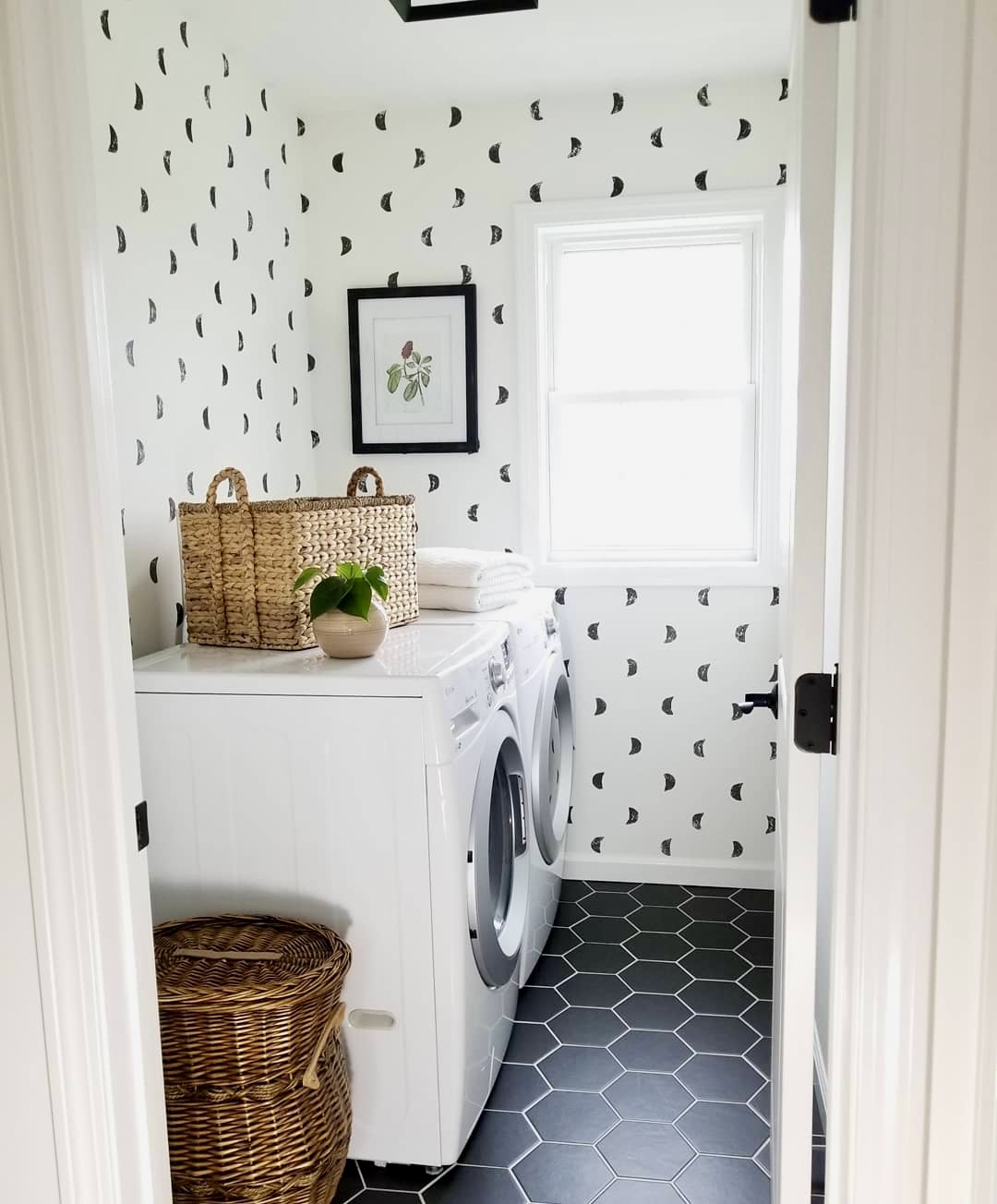 30 Tiny Laundry Room Ideas 2025 That Maximize Space and Style in the ...