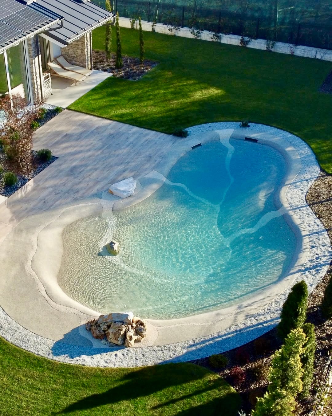 30 Pool Designs 2025 That Will Instantly Elevate Your Backyard Into a ...