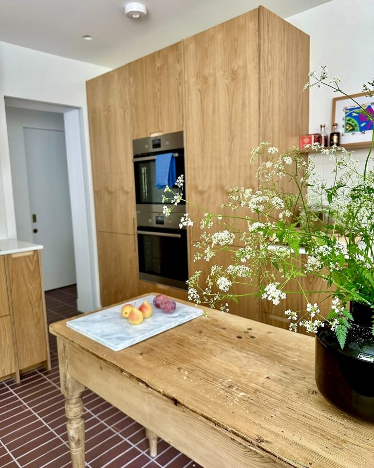 35 Oak Kitchen Ideas That Blend Timeless Wood With Modern Charm ...