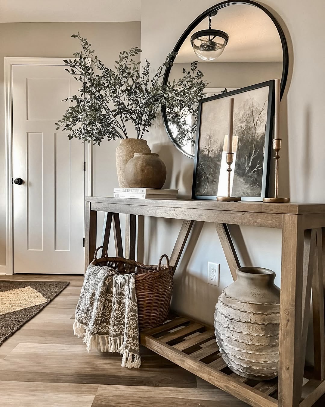 25 Modern Entryway Ideas for 2025 That Will Instantly Elevate Your Home ...