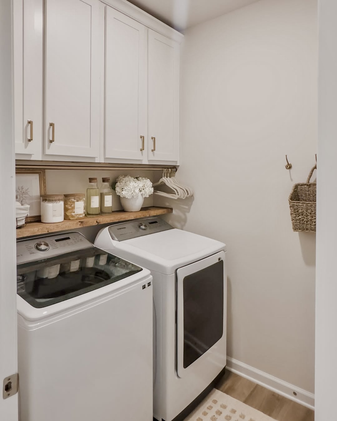 30 Tiny Laundry Room Ideas 2025 That Maximize Space and Style in the ...