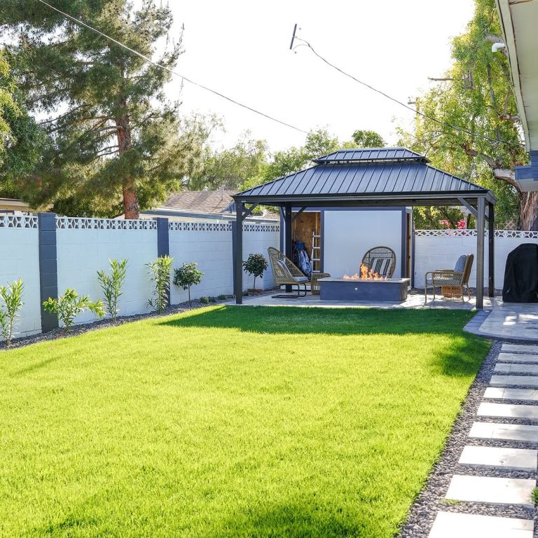 35 Backyard Landscaping Ideas 2025 That Are Modern, Low Maintenance and ...