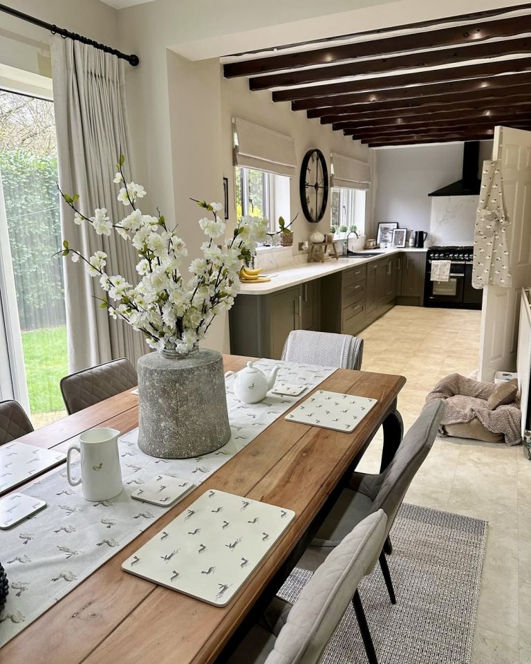 35 Kitchen Table Decor 2025 Ideas That Will Instantly Elevate Your ...