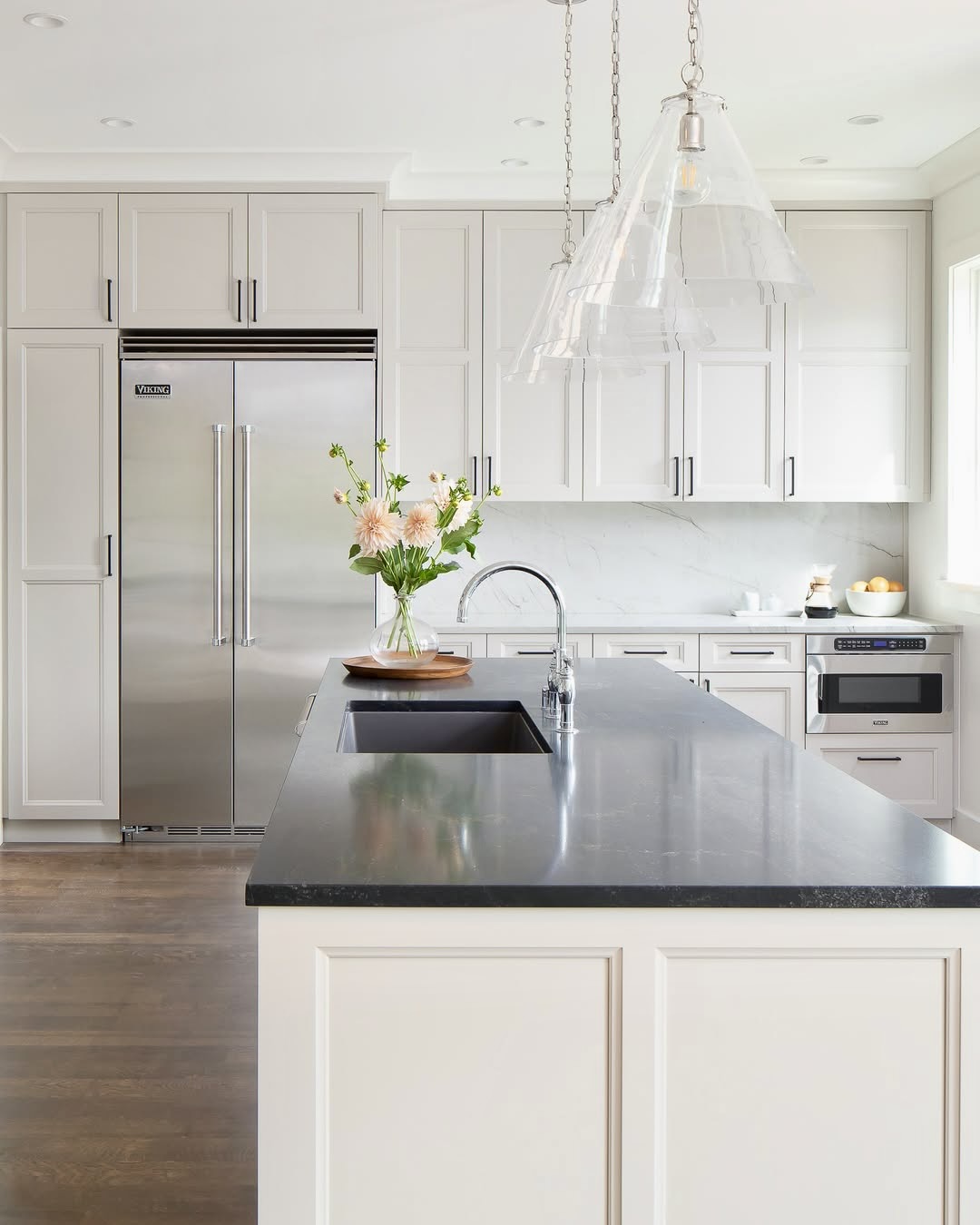 30 Transitional Kitchen Ideas 2025 That Blend Modern Elegance with ...