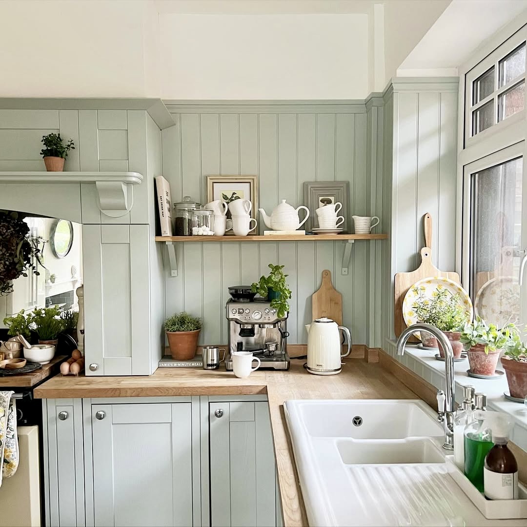 30 Cottage Core Kitchen 2025 Ideas That Blend Rustic Charm, Fairy Tale ...