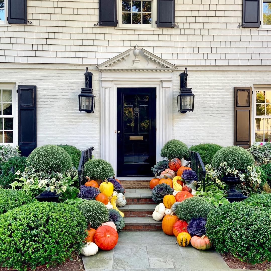33 Fall Outdoor Decor Ideas to Transform Your Porch, Yard and Patio ...