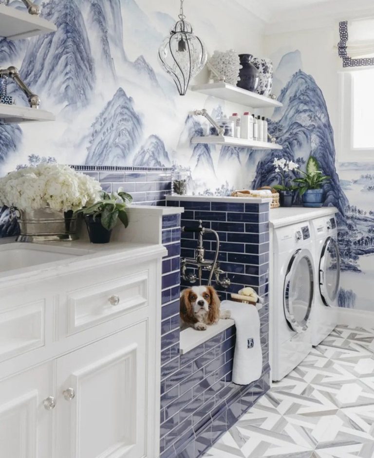 30 Dog Washing Station in Laundry Room Designs with Raised Tubs, Stairs ...