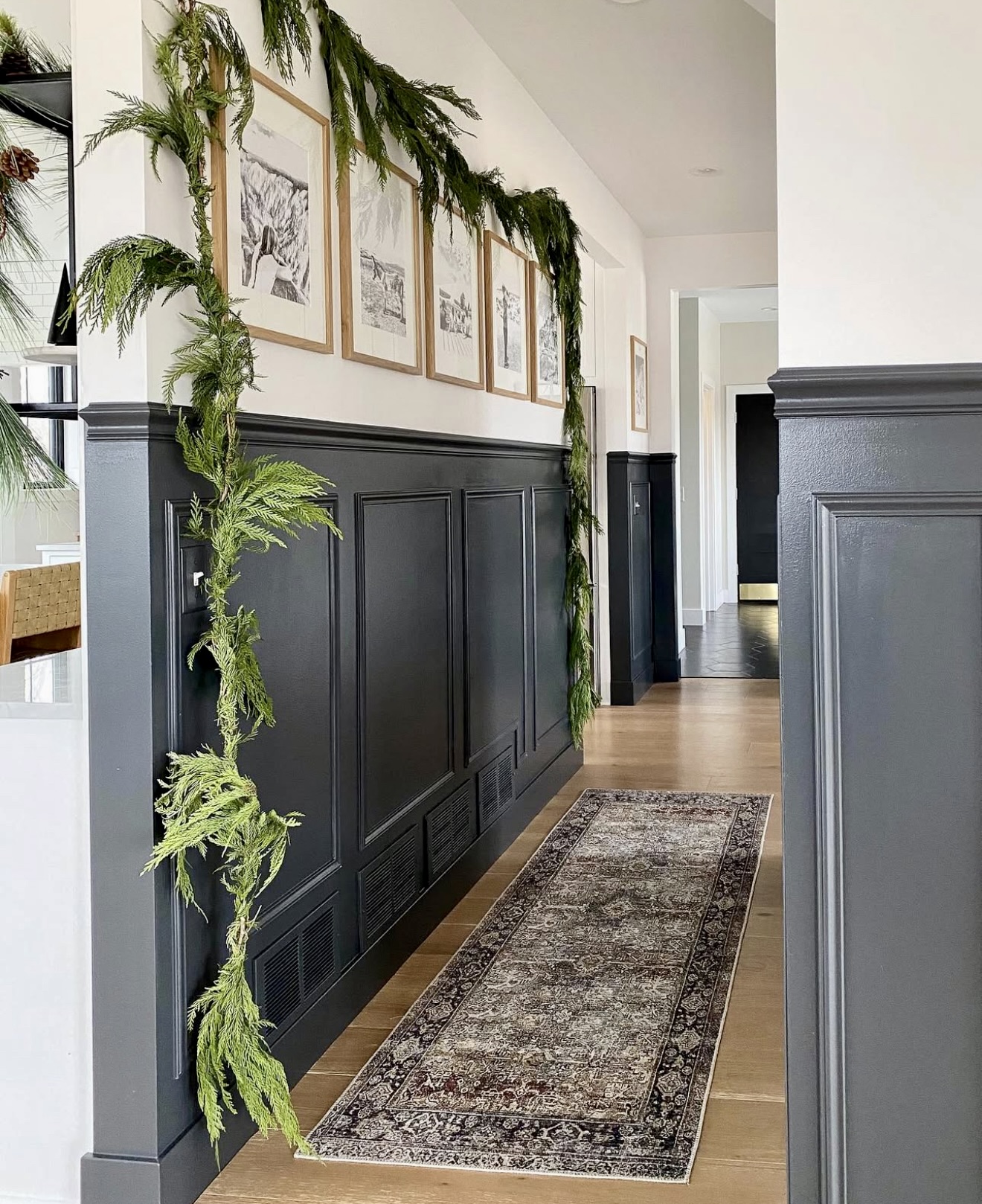 30 Hallway Paint Colors That Will Instantly Transform Your Home in 2025 ...