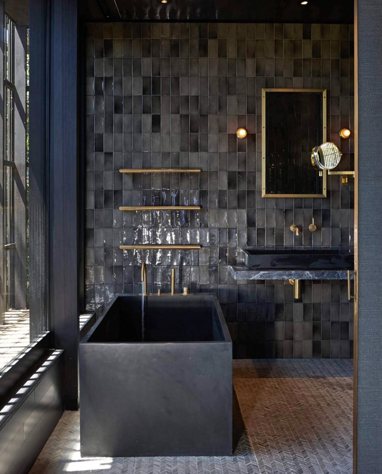 30 Dark Moody Bathroom Ideas That Bring Drama, Luxury, and Timeless ...