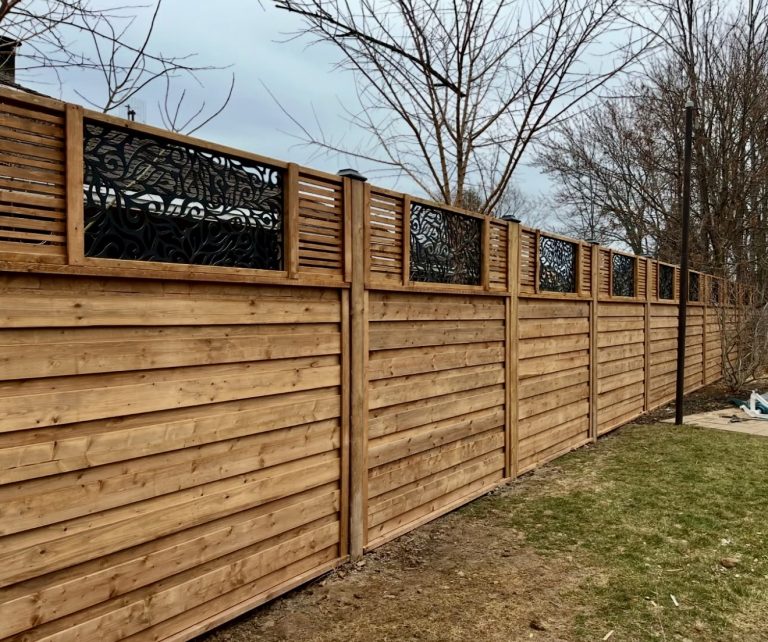30 Privacy Fence Ideas That Blend Style, Security and Budget-Friendly ...