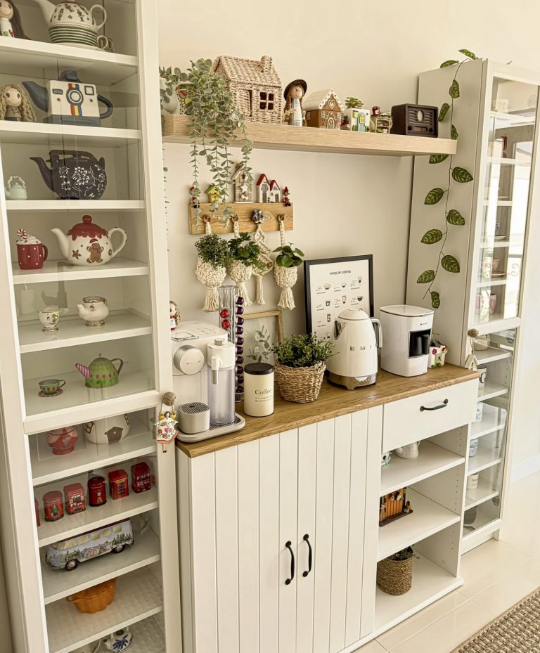 35 Home Coffee Bar Ideas That Will Turn Your Kitchen Corner into a Café ...