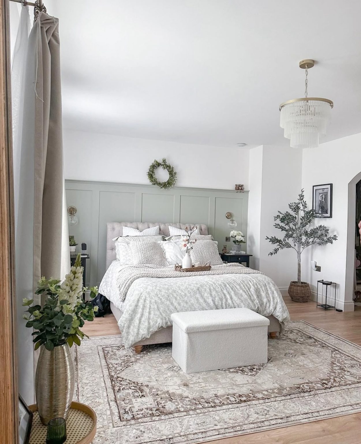 30 Spring Bedroom Ideas That Will Instantly Refresh Your Space in 2025 ...