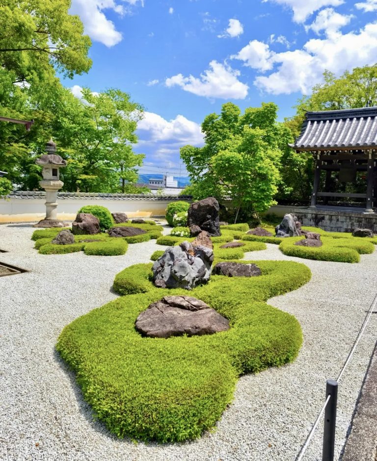 30 Zen Garden Ideas to Transform Your Backyard Into a Peaceful Japanese ...