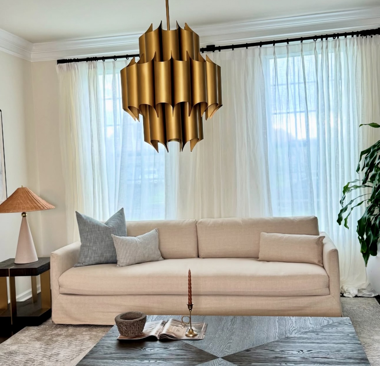 25 Sofa Ideas For Small Spaces That Maximize Style, Comfort, and ...
