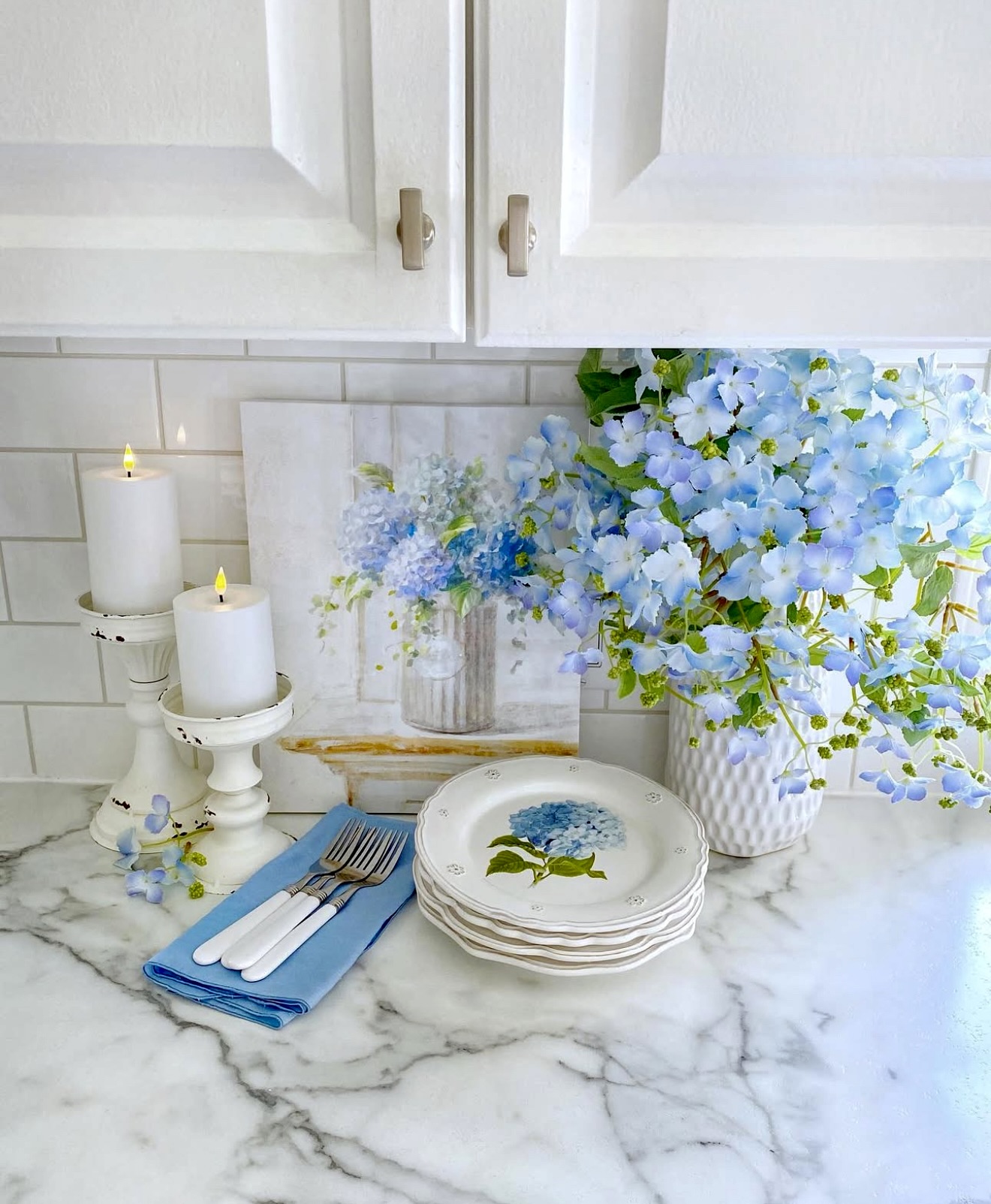 25 Kitchen Countertop Decor Ideas to Instantly Refresh Any Space in ...