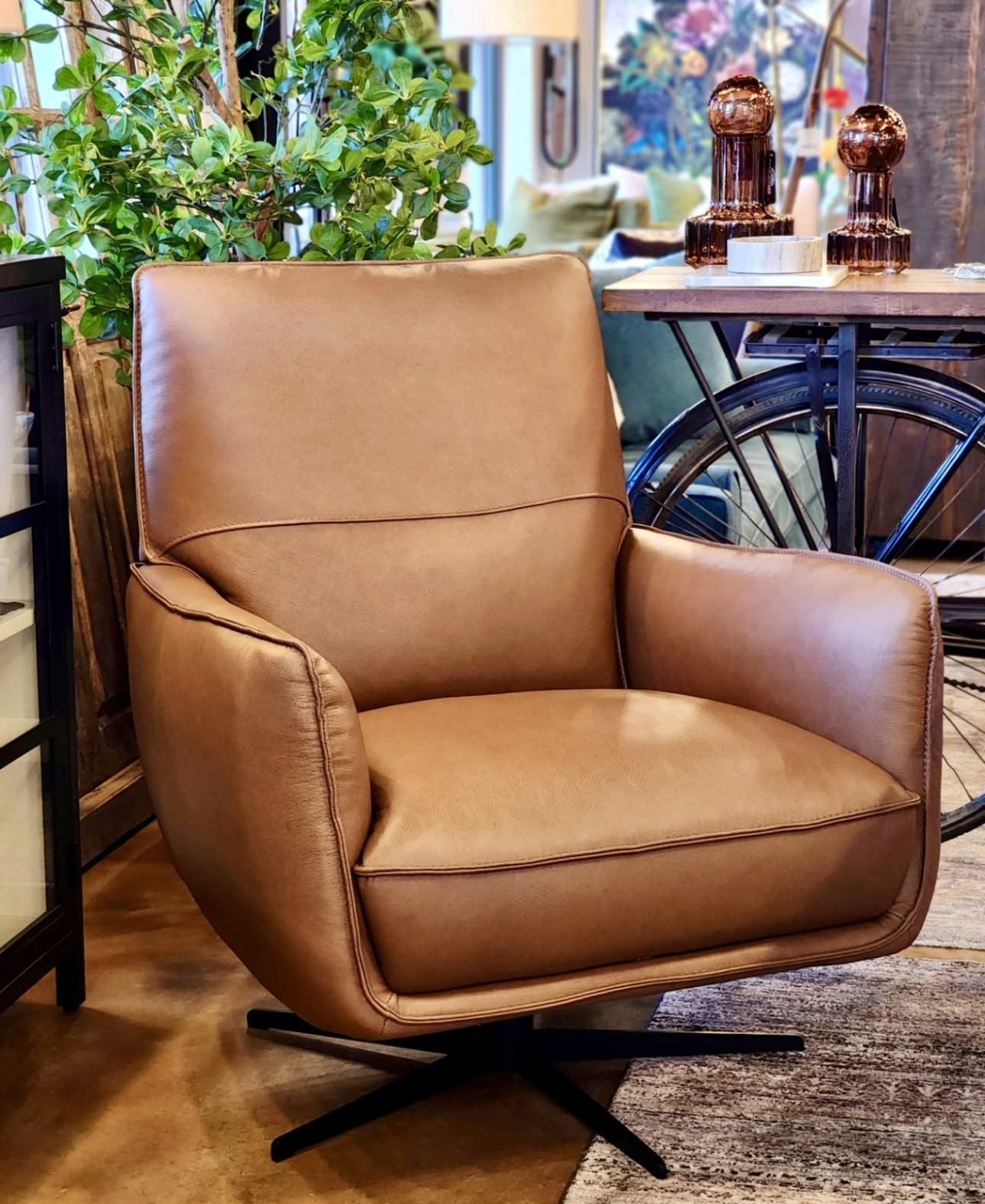 35 Swivel Chair Ideas to Elevate Your Living Space with Comfort and ...