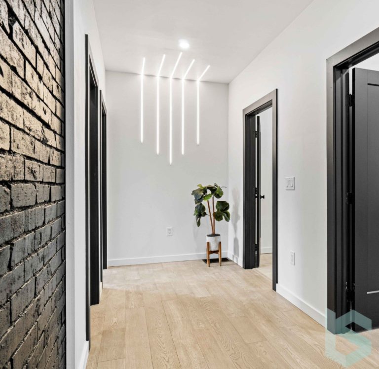 30 Hallway Lights: Stylish Lighting Ideas for Your Entryway and ...