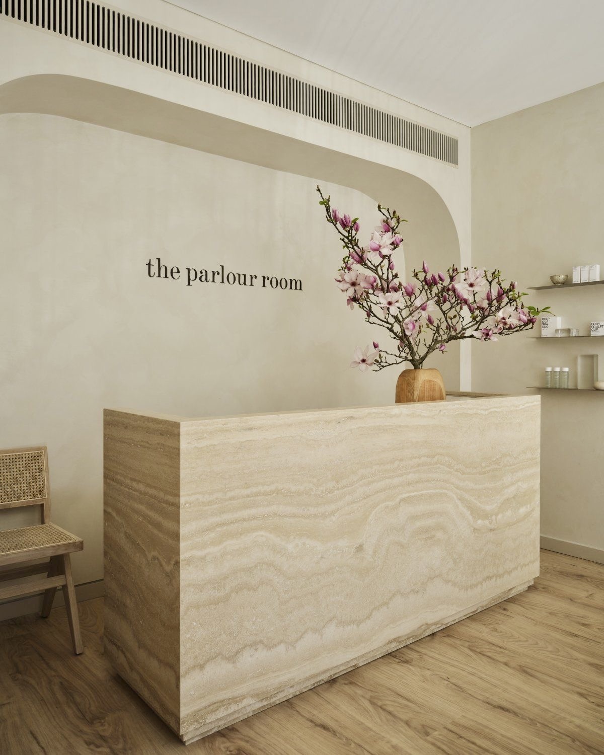 30 Front Desk Design Ideas to Elevate Your Reception Aesthetic in 2025 ...