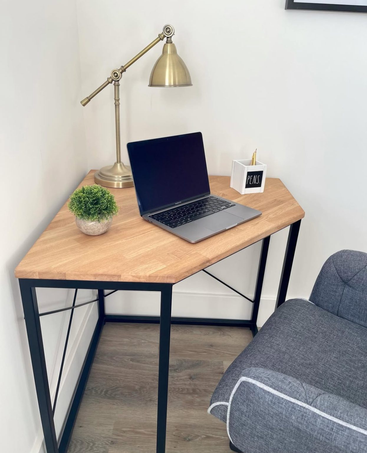 25 Corner Desk Ideas to Transform Your Home Office into a Stylish and ...