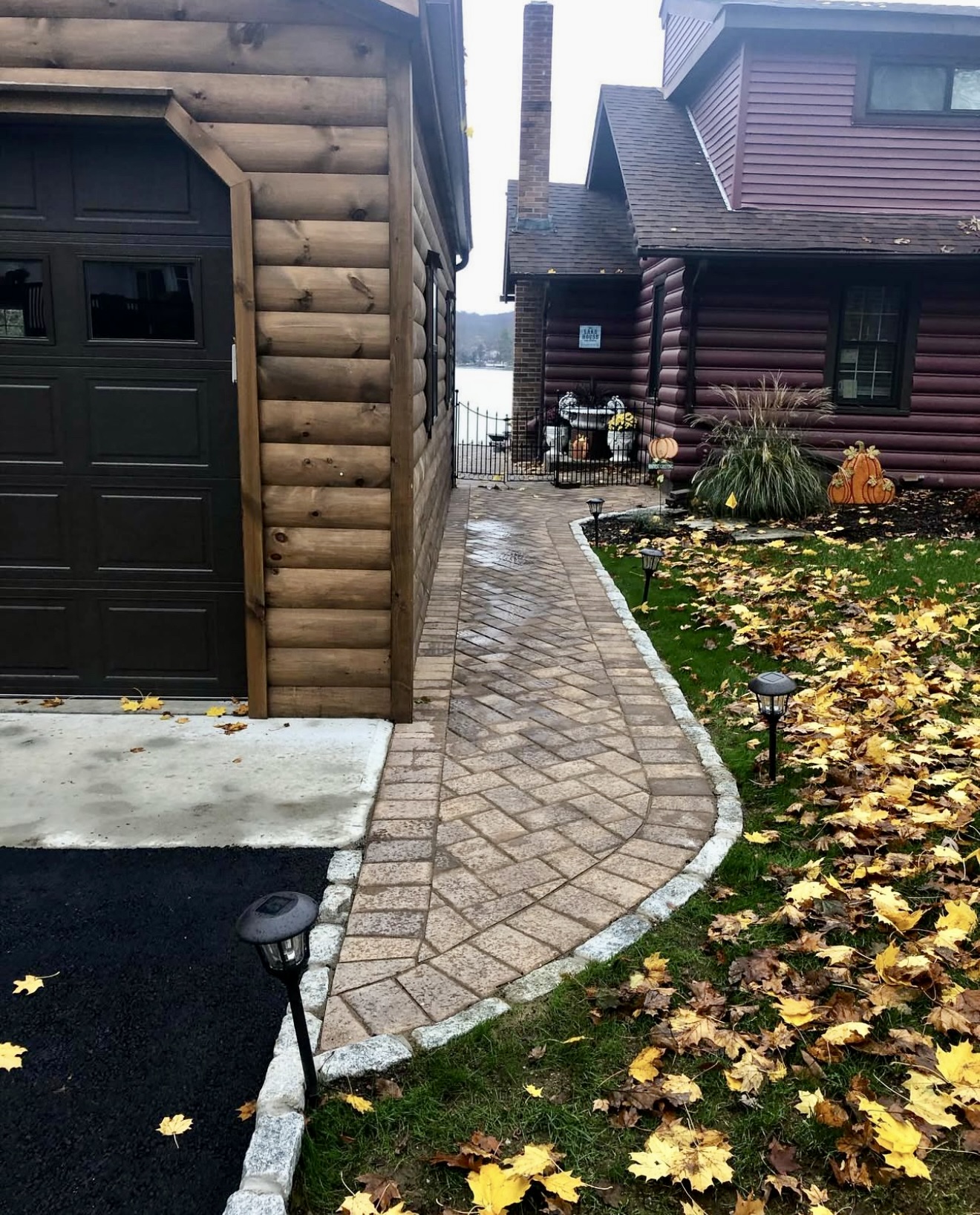 35 Pavers Walkway Ideas to Elevate Your Front Entrance, Side of House ...