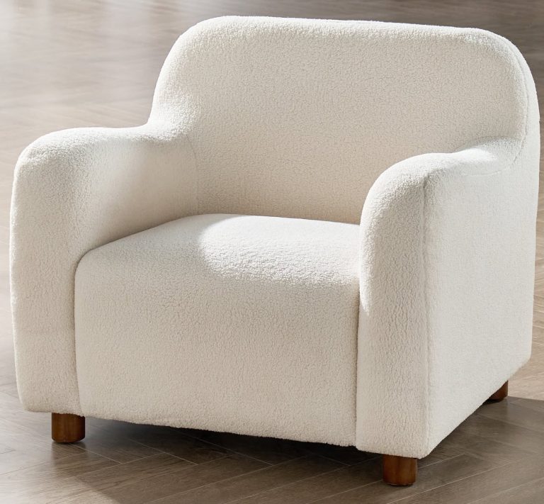 35 Arm Chair Ideas for Stylish and Comfortable Living Room Inspiration ...