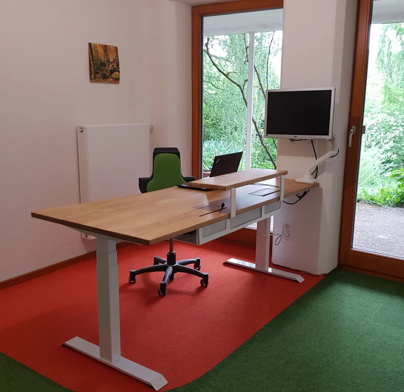 30 Office Desk Ideas for Stylish Workspaces with Aesthetic Designs and ...