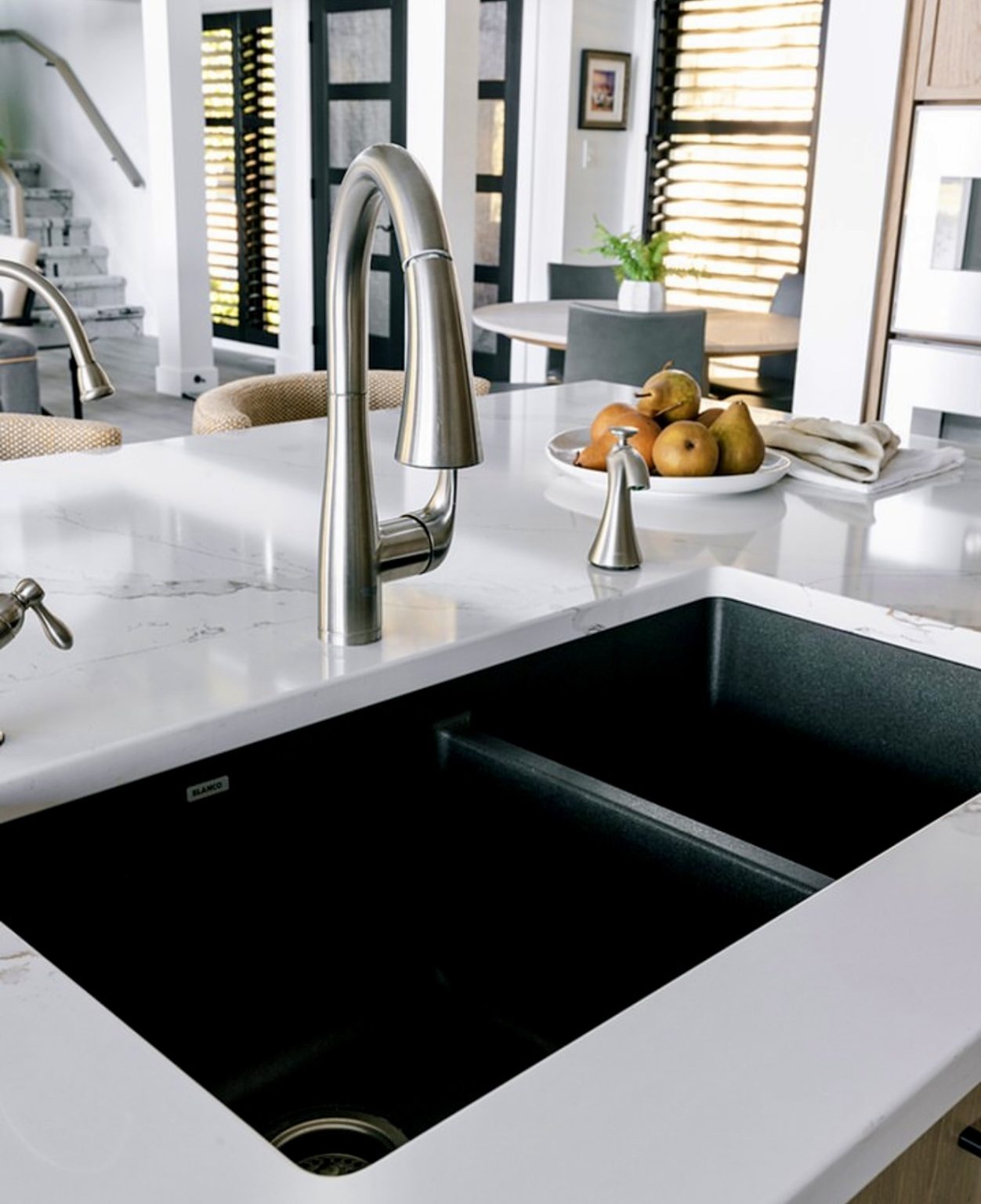 30 Kitchen Sink Ideas That Will Instantly Elevate Your Home — From ...